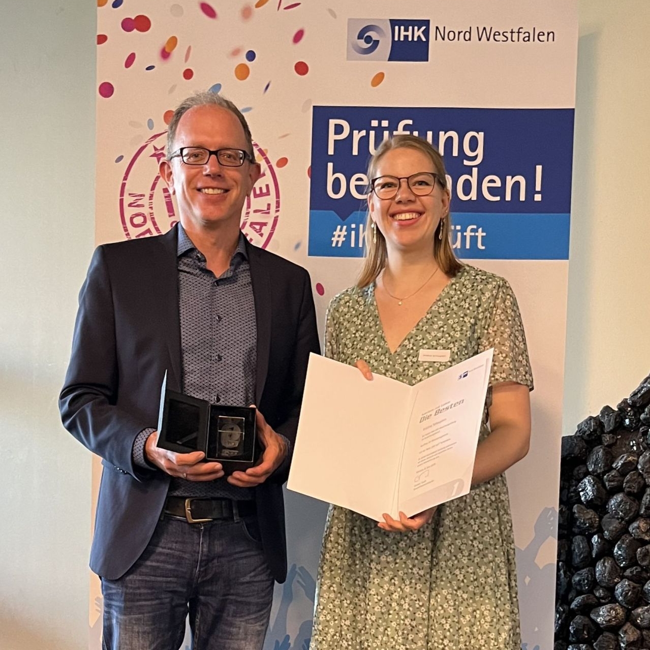 Arccon Auszubildende von IHK geehrt